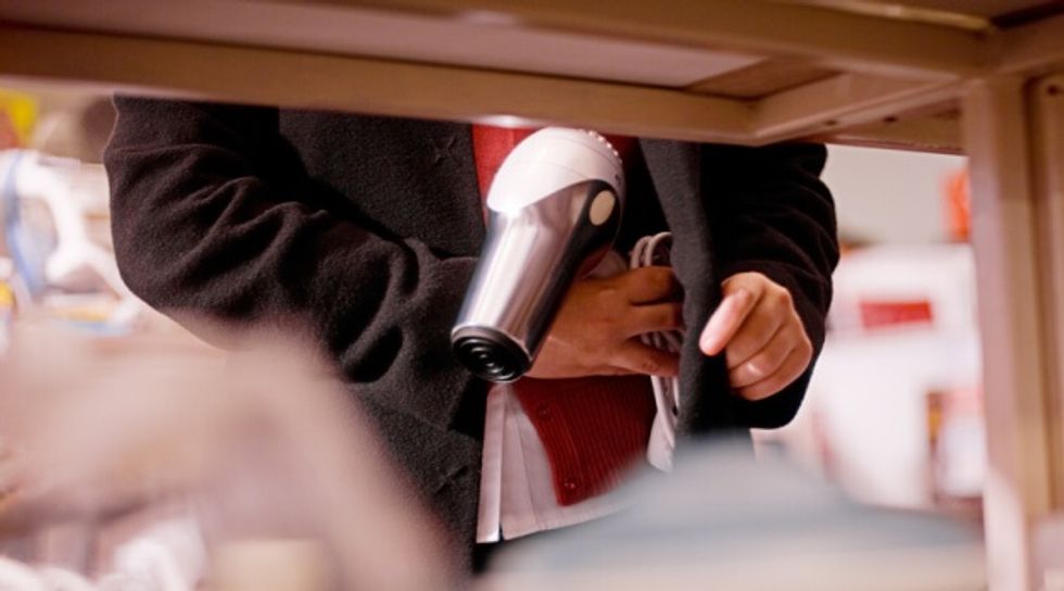 11 Signs Your Employees Could Be Stealing from You - Slideshow ...